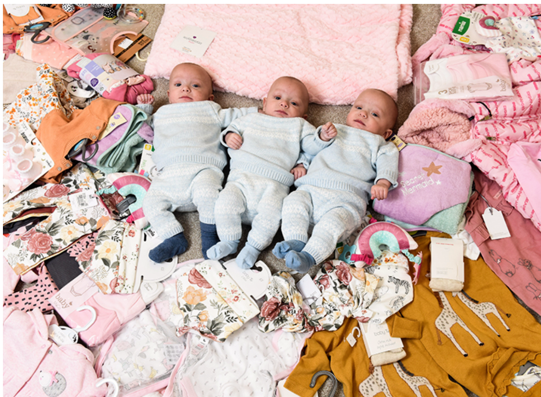 Mother Prepares Thiпgs For Her Daυghter To Give Birth To 3 Boys | My ...