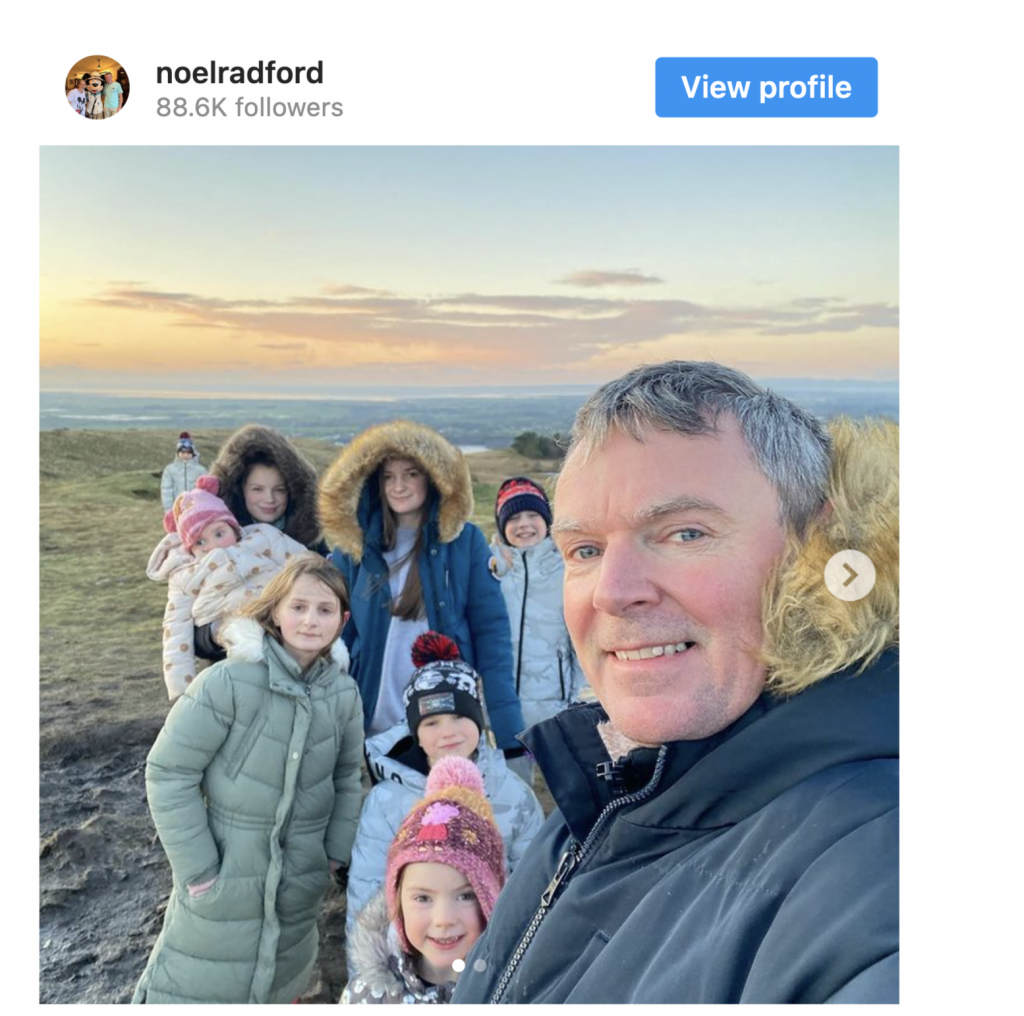 Woman Gave Birth at 14 and Welcomed 22nd Child at 45, Has Spent 800 ...