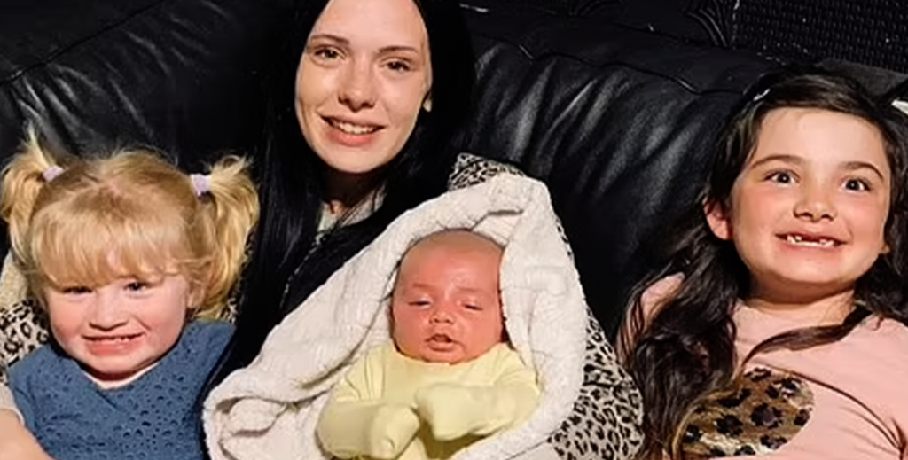 Mum “Sets The Record For Fastest Labor” By Giving Birth In Loo In Just ...