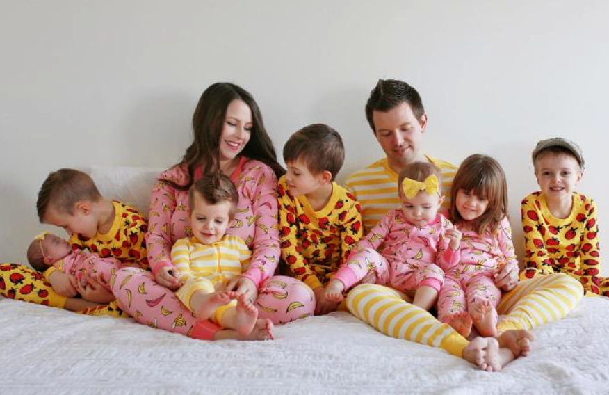 This woman overcame cancer, became a mother of 7 children and looks ...