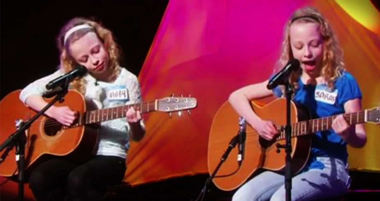 Twin Girls Abby And Sarah Sing And Play Guitar On The Ellen Show | My ...