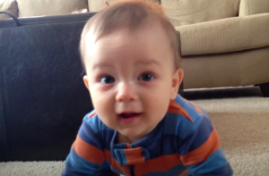 Sam learning to crawl. Smart baby | My Cute Babies