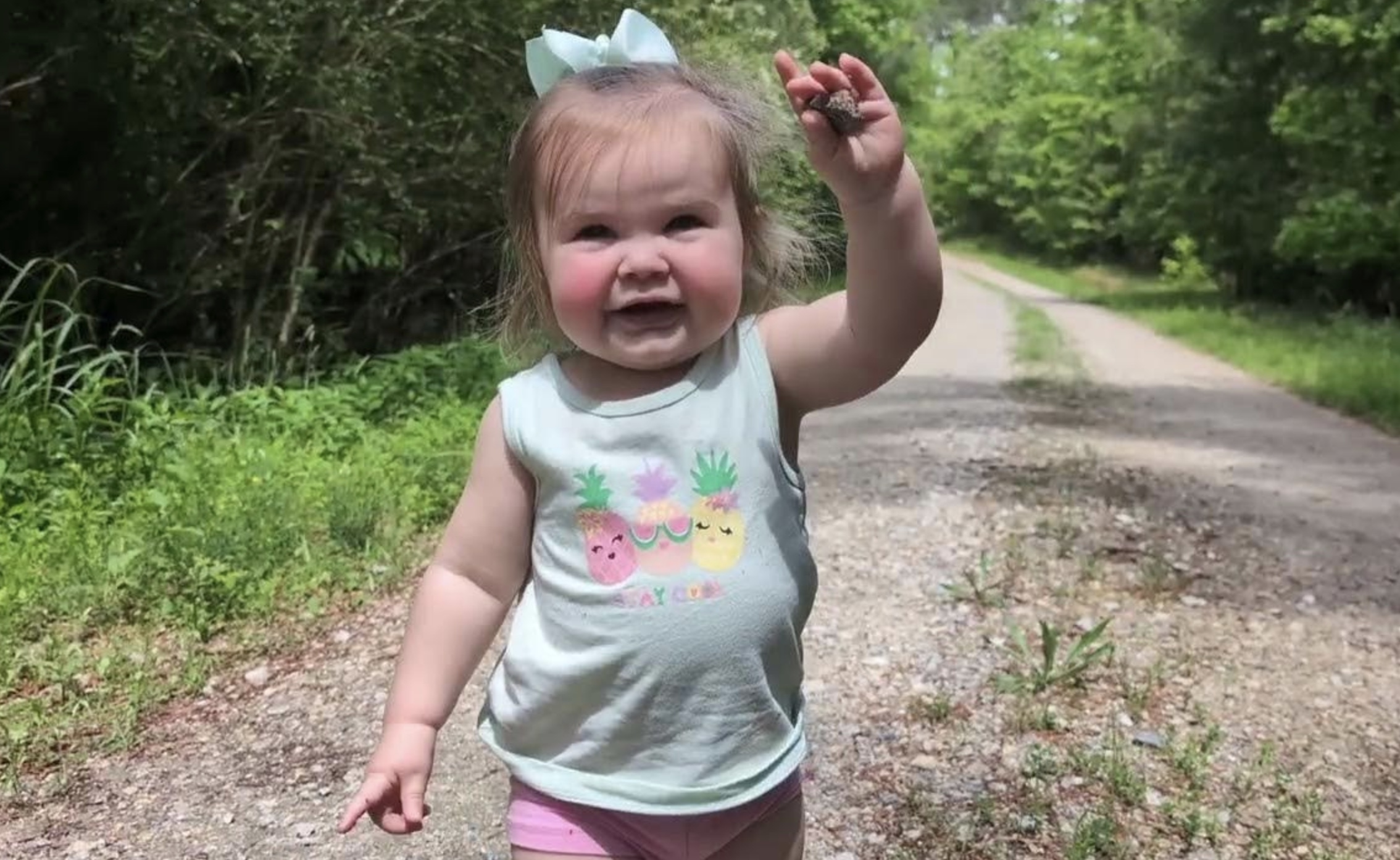 The chunky ones are always the cutest. Look at her natural smile! | My ...
