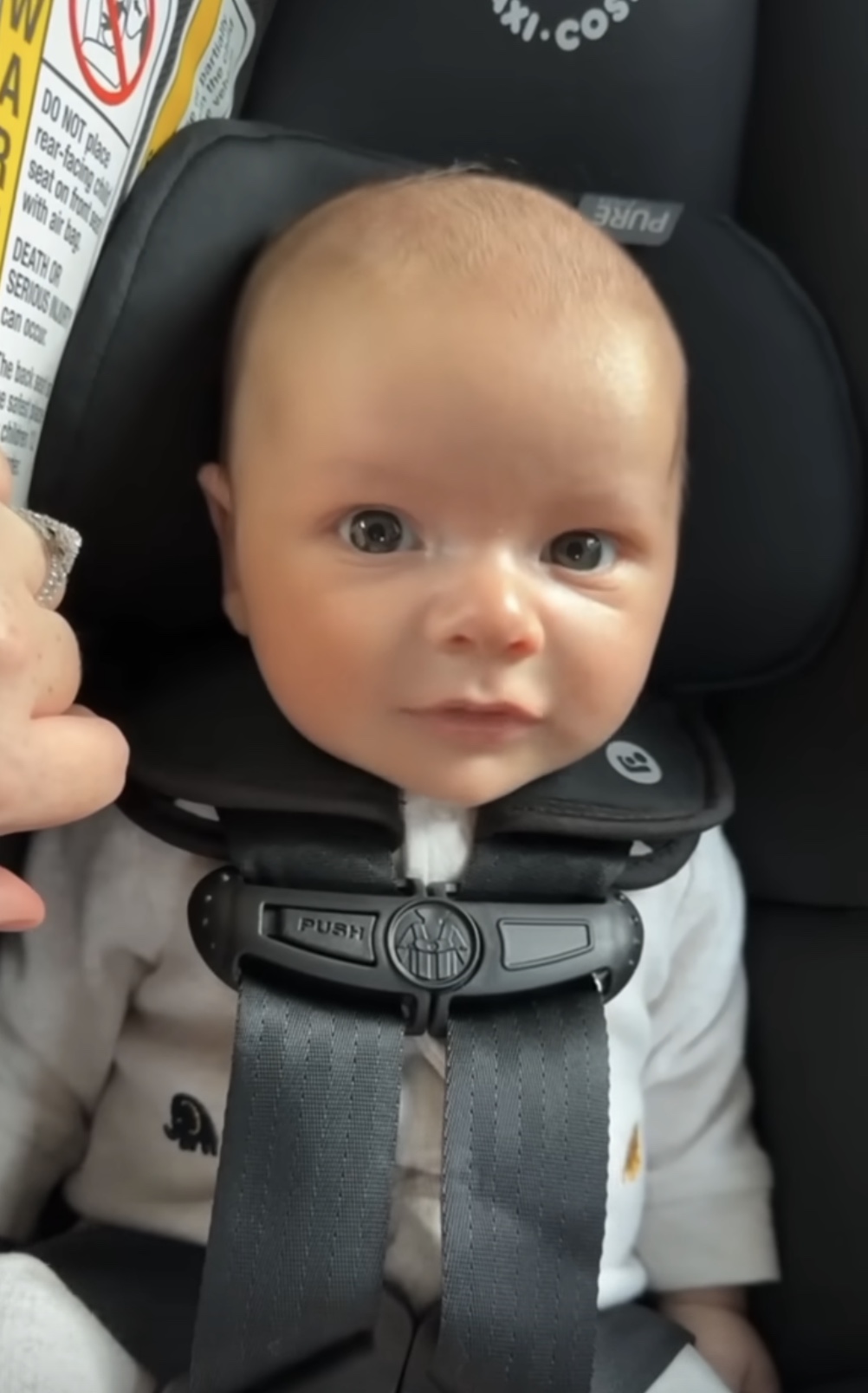 How precious: The newborn baby answers his mother’s question | My Cute ...