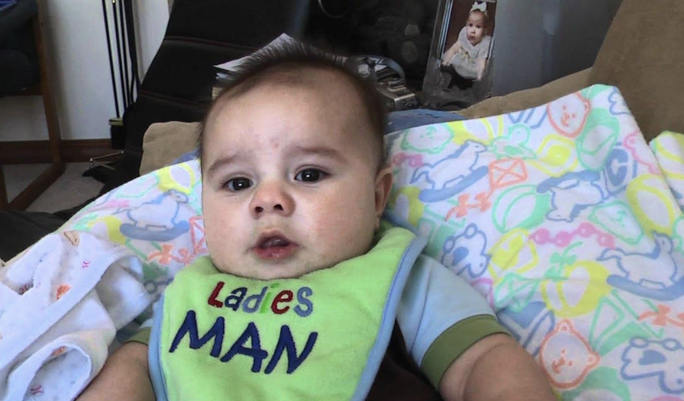 The baby has the most adorable sneezing attack! | My Cute Babies